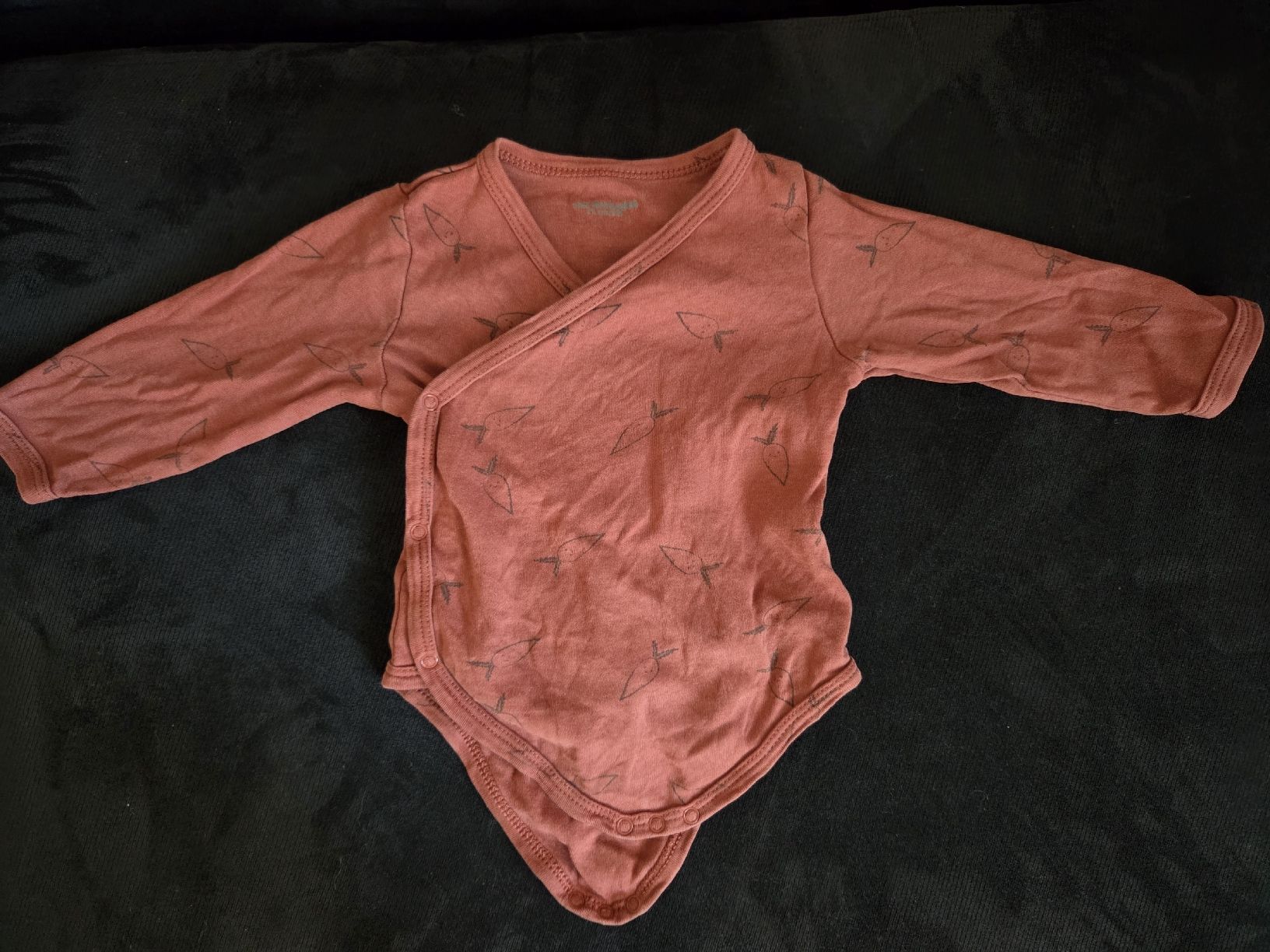 Body bébé 9 mois/71 (D'occasion) à Lausanne pour CHF 1 – retrait ...