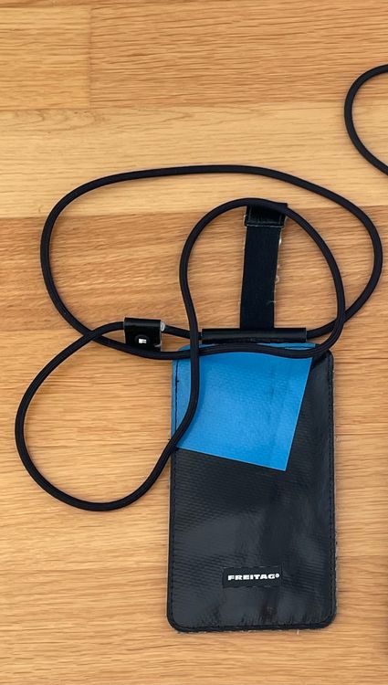FREITAG F337 Robin Handy-Tasche für Formate iPhone SE (Gebraucht) in ...