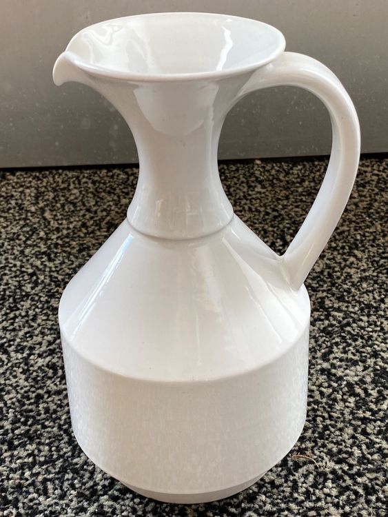 formschöner Henkelkrug Keramik MARGRIT LINCK weiss | Kaufen auf Ricardo