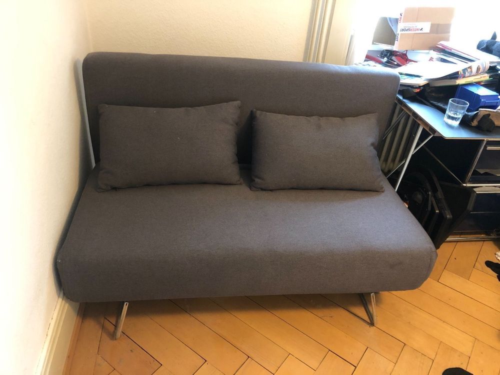 Sofa ausklappbar 2er Sitz , Gästebett (Gebraucht) in Zürich für CHF 60 – mit Lieferung auf ...