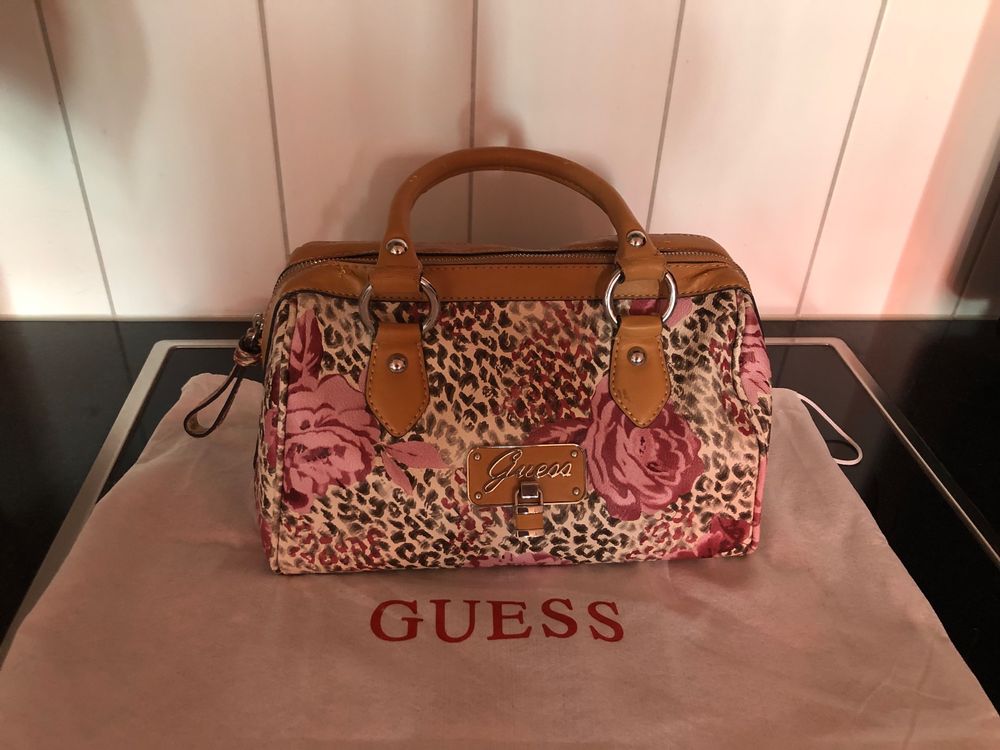 Guess Tasche rosa / leo | Kaufen auf Ricardo