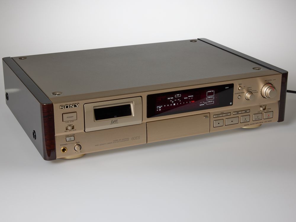 Sony DTC-60ES – DAT Recorder der ES-Serie (Gebraucht) in Pfeffingen für ...