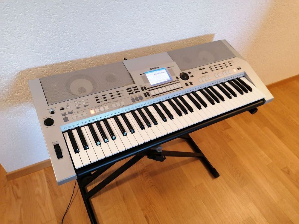 Yamaha PSR-S550 Keyboard | Kaufen auf Ricardo