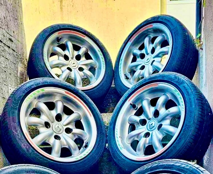 Renault Twingo Intra T-Line 7x13 ET23 4x100 Alufelgen (Gebraucht) in ...