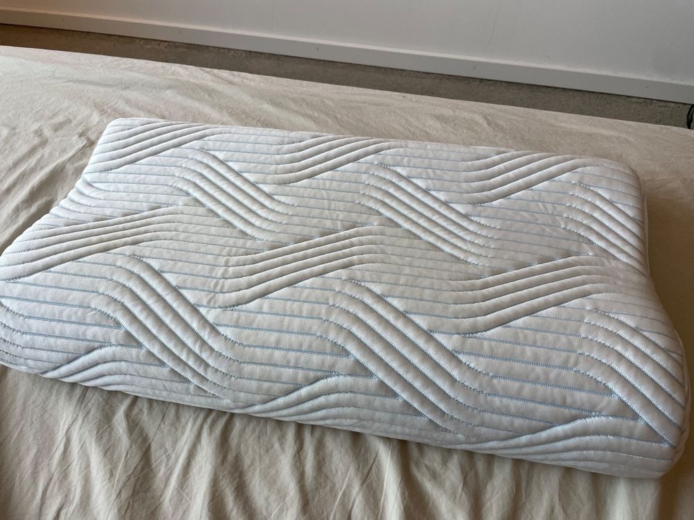 Kissen Tempur Shape Queen SmartCool (Gebraucht) in Bern für CHF 58 ...