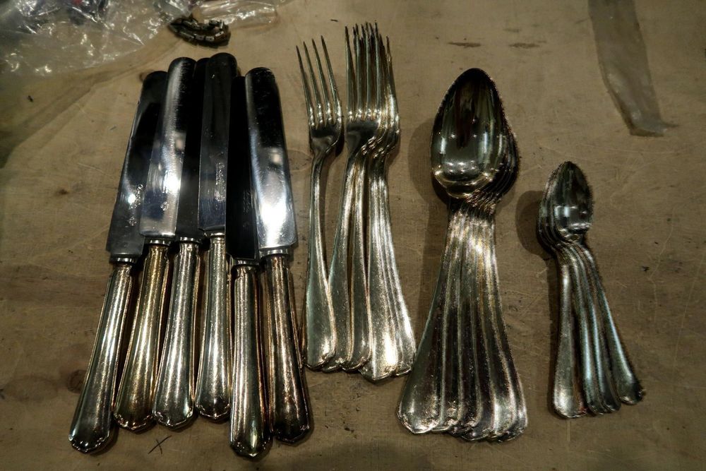 Christofle Silberbesteck 24 teilig (Gebraucht) in Oberdorf BL für CHF 720 – mit Lieferung auf ...