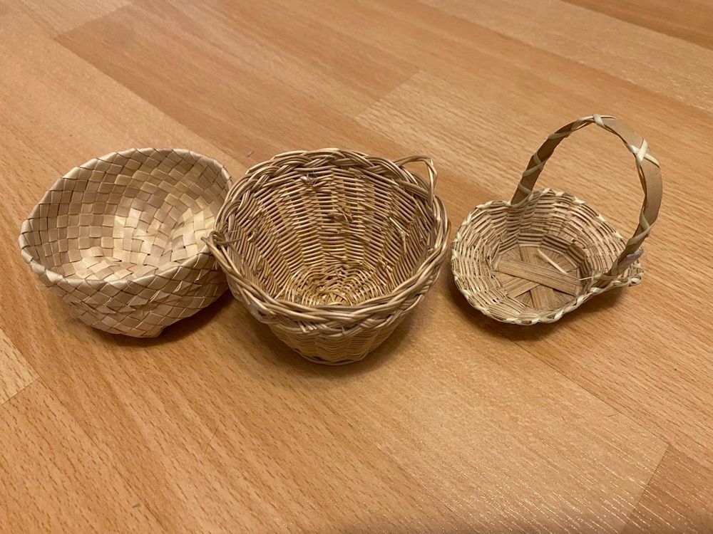 Körbe Schwarzenberger Krippe (Gebraucht) in Baar für CHF 23 – mit ...