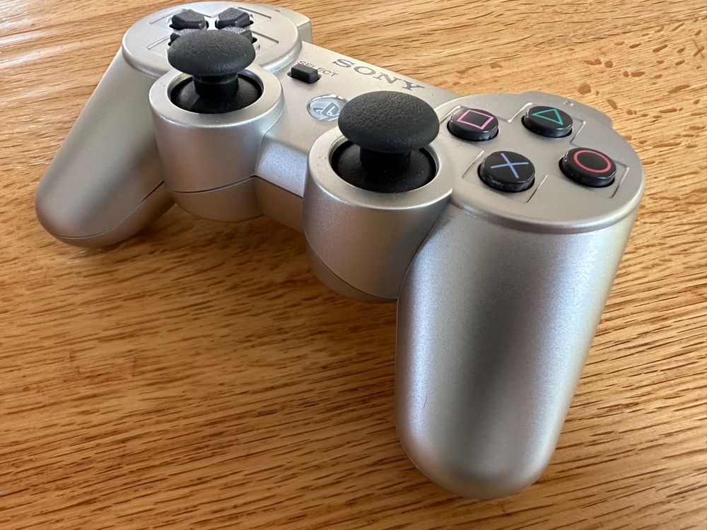 Sony Controller PS3 - DualShock 3 CECHZC2K (Silver) (Gebraucht) in Vucherens für CHF 29 – mit ...