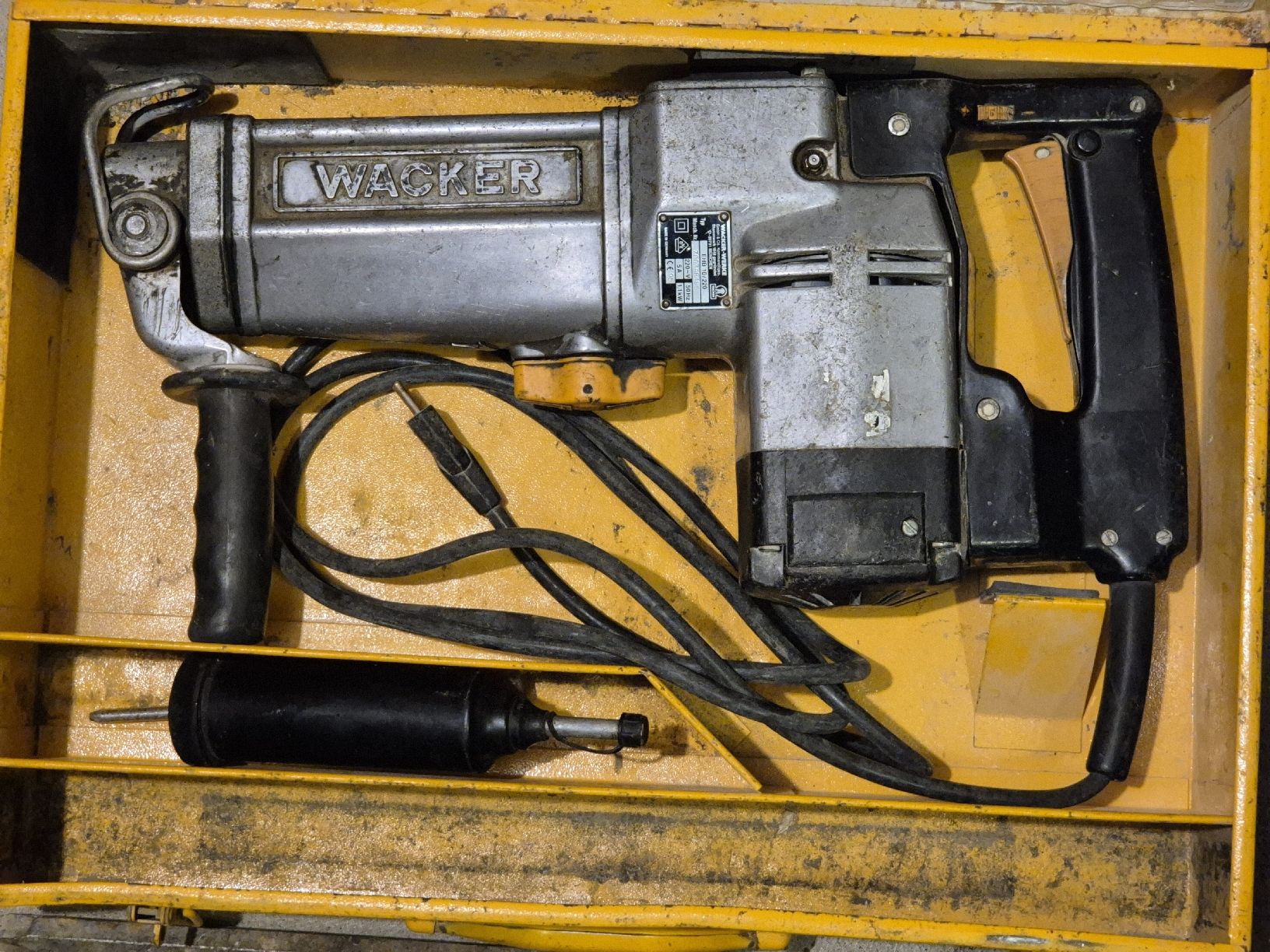 Wacker Abbruchhammer EHB 10/220 mit viel Zubehör! Selten! (Gebraucht ...