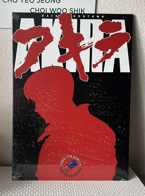 Displate Akira (NEU) (Neu und originalverpackt) in Flawil für CHF 55 ...