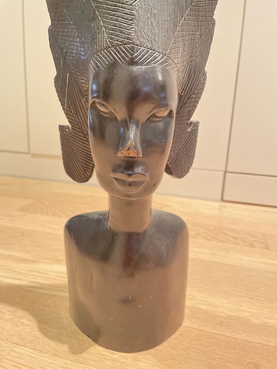 Wunderschöne Afrikanische Holzskulptur (Gebraucht) in Meilen für CHF 30 – nur Abholung auf ...