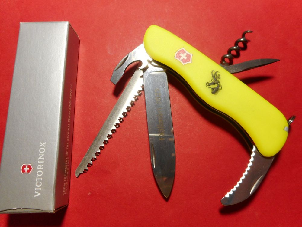 Victorinox Hunter Stayglow / Gams Fäälimärt 2025 (Neu und originalverpackt) in Rotkreuz für CHF ...