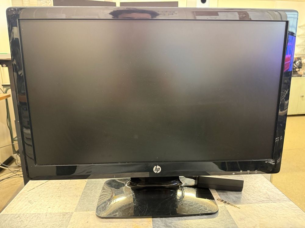 HP Monitor 2311X (Gebraucht) in Oberengstringen für CHF 5 – nur ...