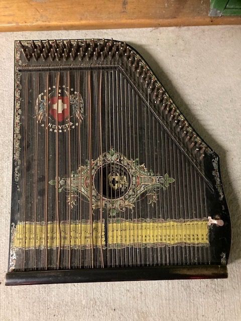 Zither (Gebraucht) in Lufingen für CHF 22 – nur Abholung auf Ricardo kaufen