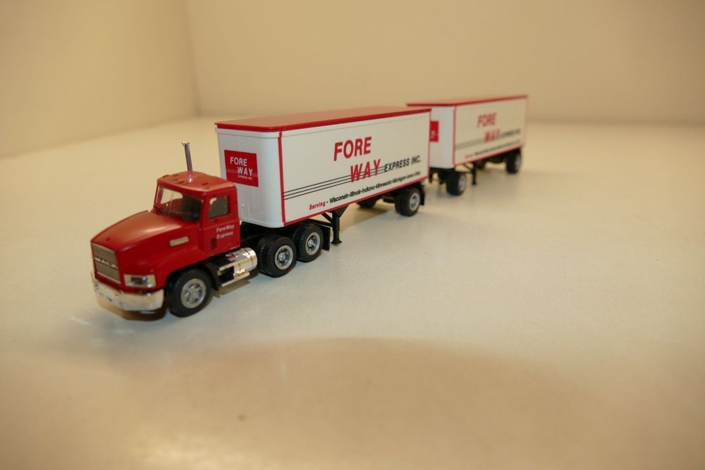 Herpa 1:87: US Mack Truck Fore Way Express INC (Neu und ...