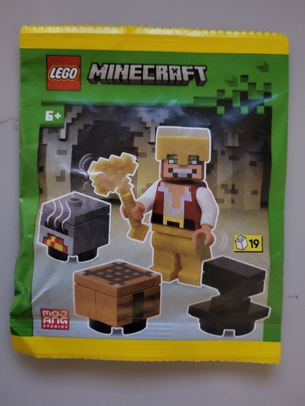 LEGO Minecraft Hero with Crafting table (Neu und originalverpackt) in ...
