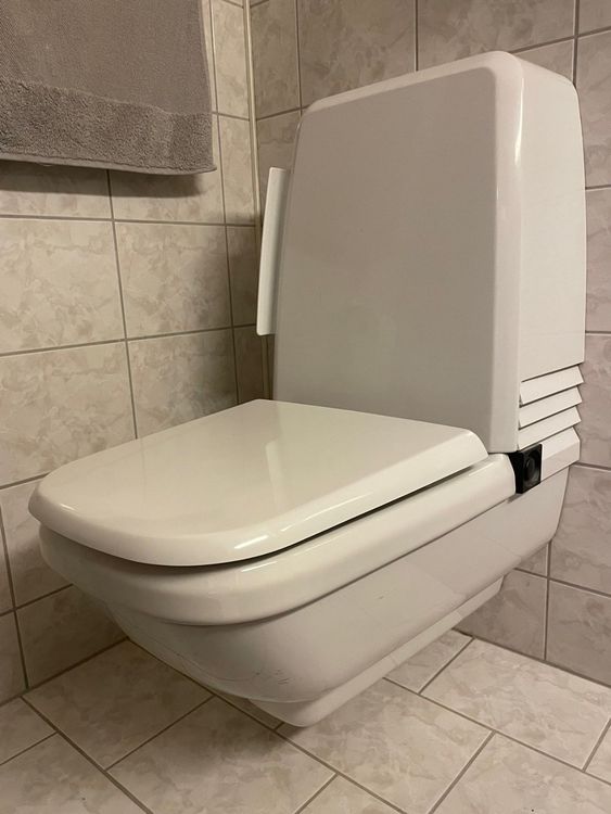 Geberit 7000 Dusch-WC defekt (Defekt) in Schönenberg TG für CHF 129 ...