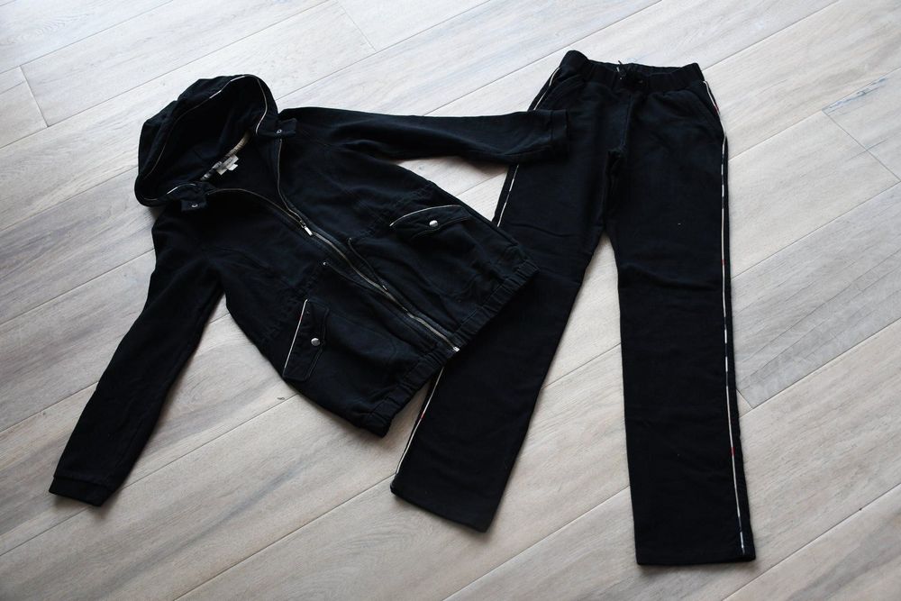 2-teiler-von-burberry-gr-152-kaufen-auf-ricardo