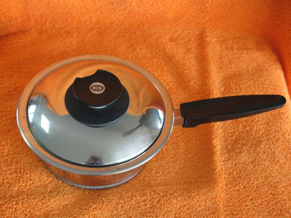 AMC Pfanne mit Stiel / Boden 14 cm Durchmesser (Gebraucht) in Urtenen ...
