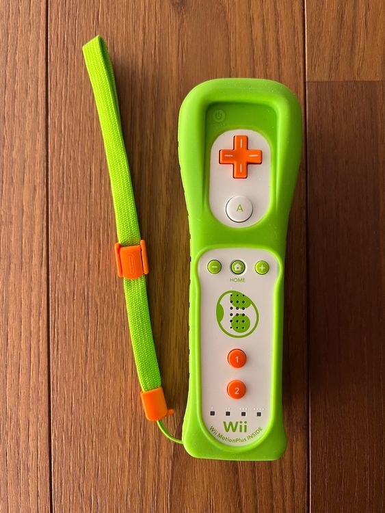 Wii Remote Yoshi Edition (Wiimote, Wiimotion Plus) neuwertig | Kaufen ...