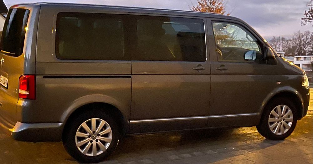 VW T5 Highline,Facelift, 52000 Km, neuer Motor, Allrad, AHK (Gebraucht ...