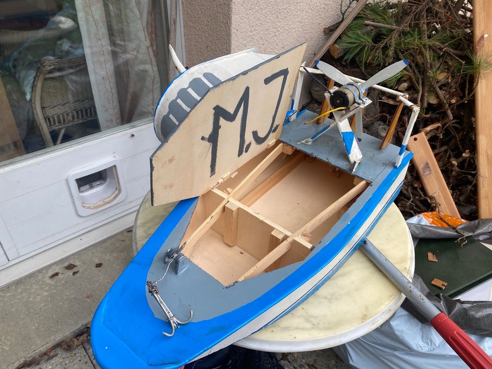 Modellbau Boot mit Propeller Luft antrieb (Gebraucht) in Richterswil ...
