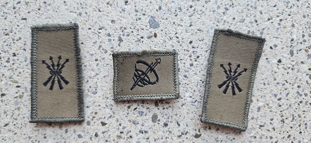 Abzeichen Set alle mit klett *** (Gebraucht) in Riedholz für CHF 5 ...