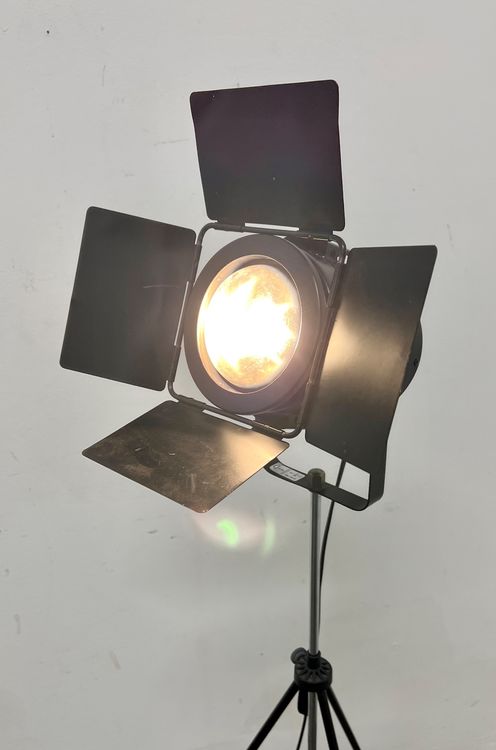 70 Jahre Bauhaus Design Stativ Lampe Stehlampe Studio Licht (Gebraucht) in Reigoldswil für CHF ...