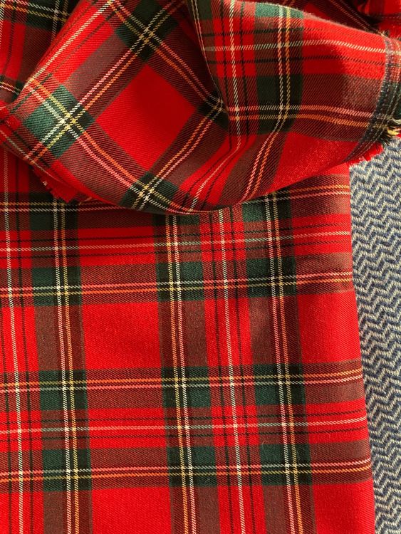 Schottenkaro Stoff, rot, 1.4m x 2m (Neu (gemäss Beschreibung)) in Baden ...