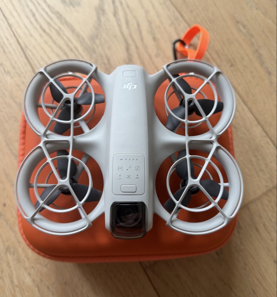 DJI Neo Mini Drone 4K UHD – Ultra léger, suivi automatique (Neu (gemäss ...