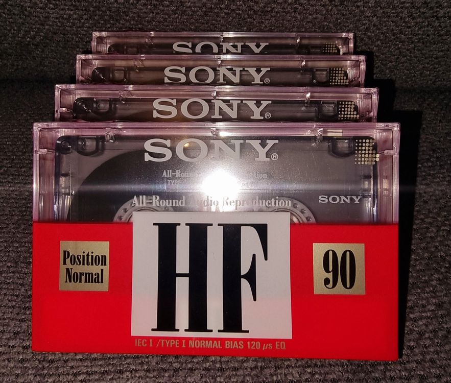 4 super SONY"HF 90" de 1992 (Neu und originalverpackt) in LAUSANNE für ...