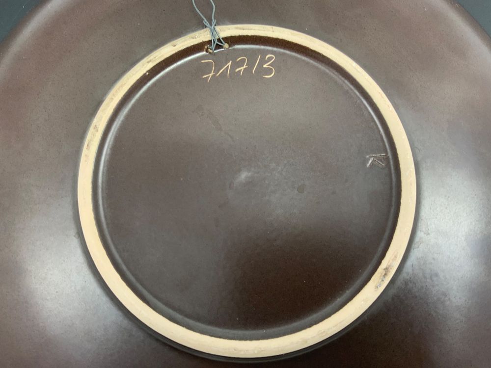 Ruschka Keramik Teller (Gebraucht) in Erlach für CHF 35 – mit Lieferung auf Ricardo kaufen