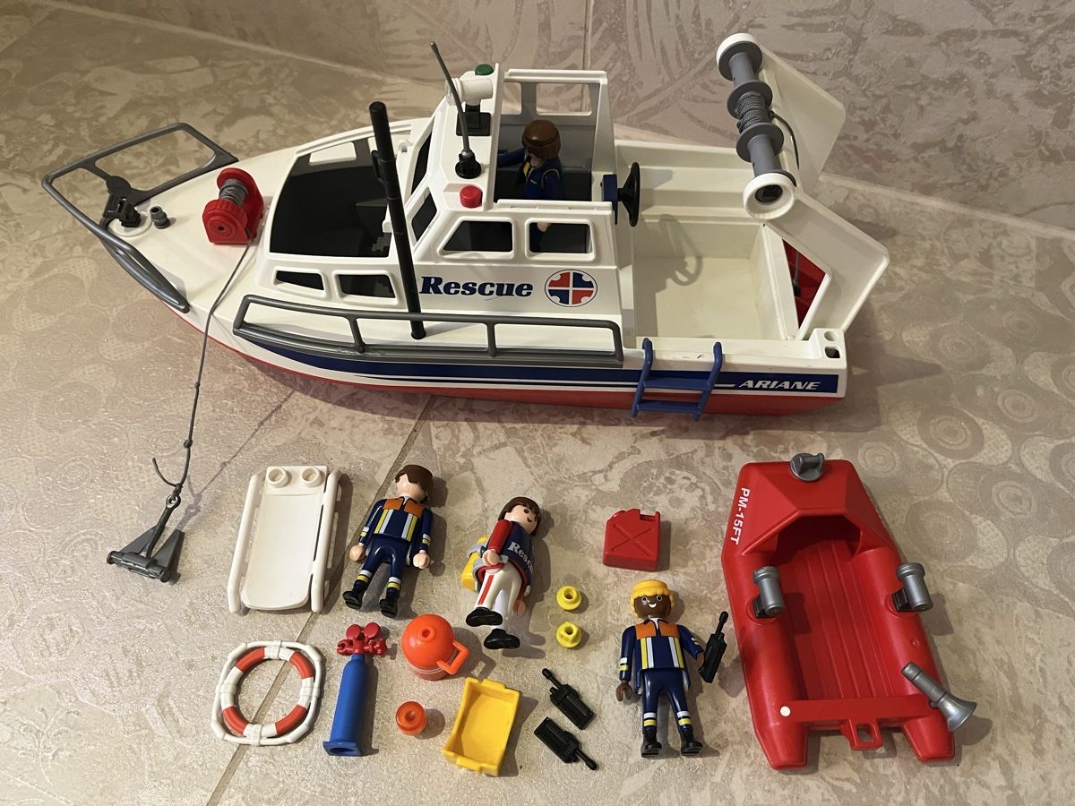 Playmobil rescue boat Rettungsboot 3941 (Gebraucht) in Zürich für CHF ...