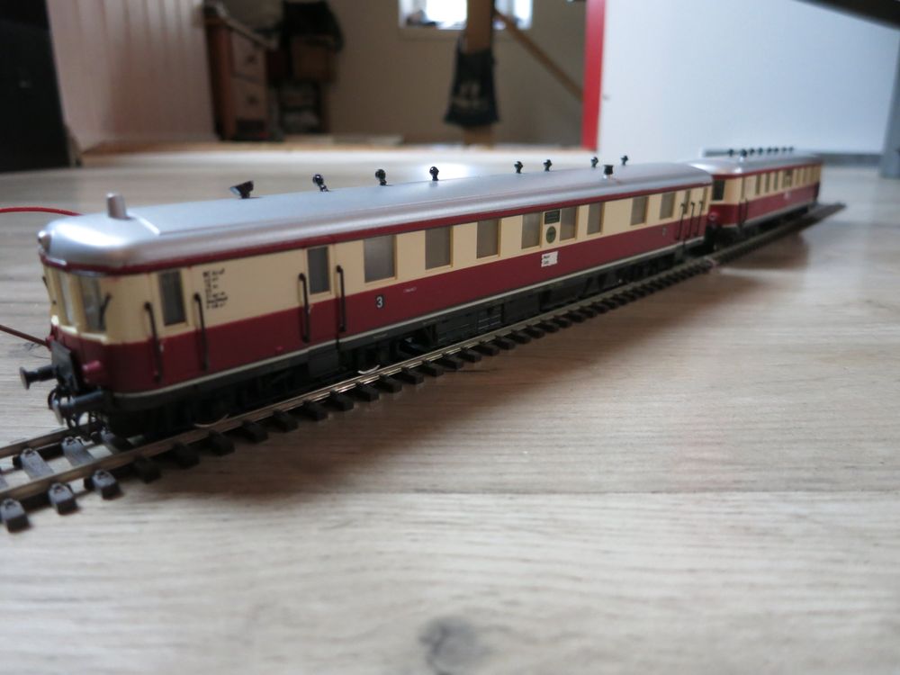 Piko Triebwagen BR185 + BR195 (Gebraucht) in Heiligkreuz(Mels) für CHF 50 – mit Lieferung auf ...