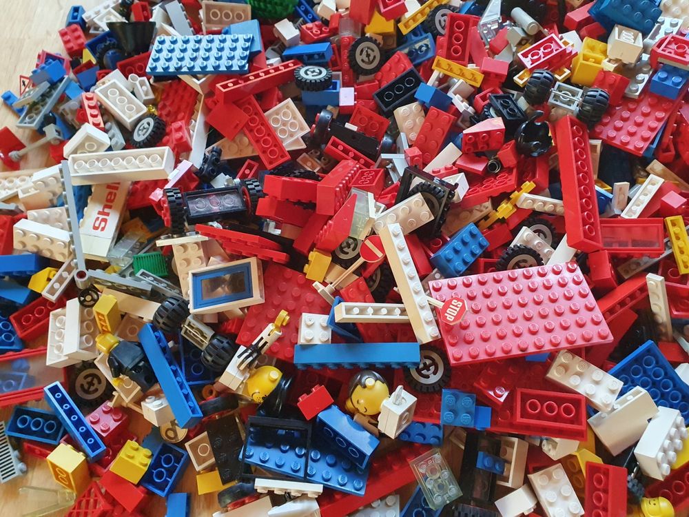 Lego 2 kg (Gebraucht) in für CHF 19 – mit Lieferung auf Ricardo kaufen