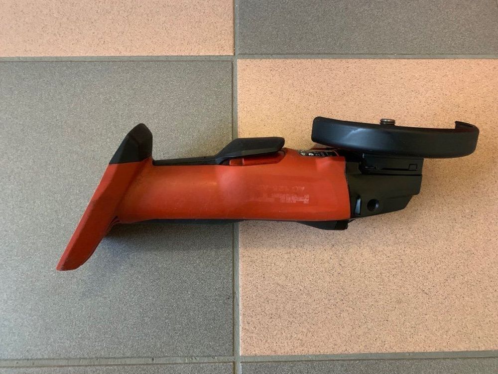 Hilti AG 125-A22 Akku Winkelschleifer +Akkus+Ladegerät+Zube (Gebraucht) in Bülach für CHF 455 ...