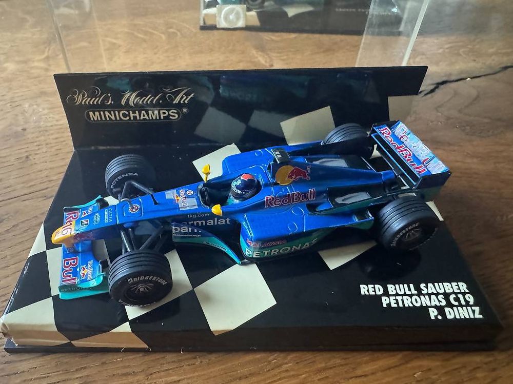 Minichamps Red Bull Sauber Petronas C19 P. Diniz (Gebraucht) in Thun ...