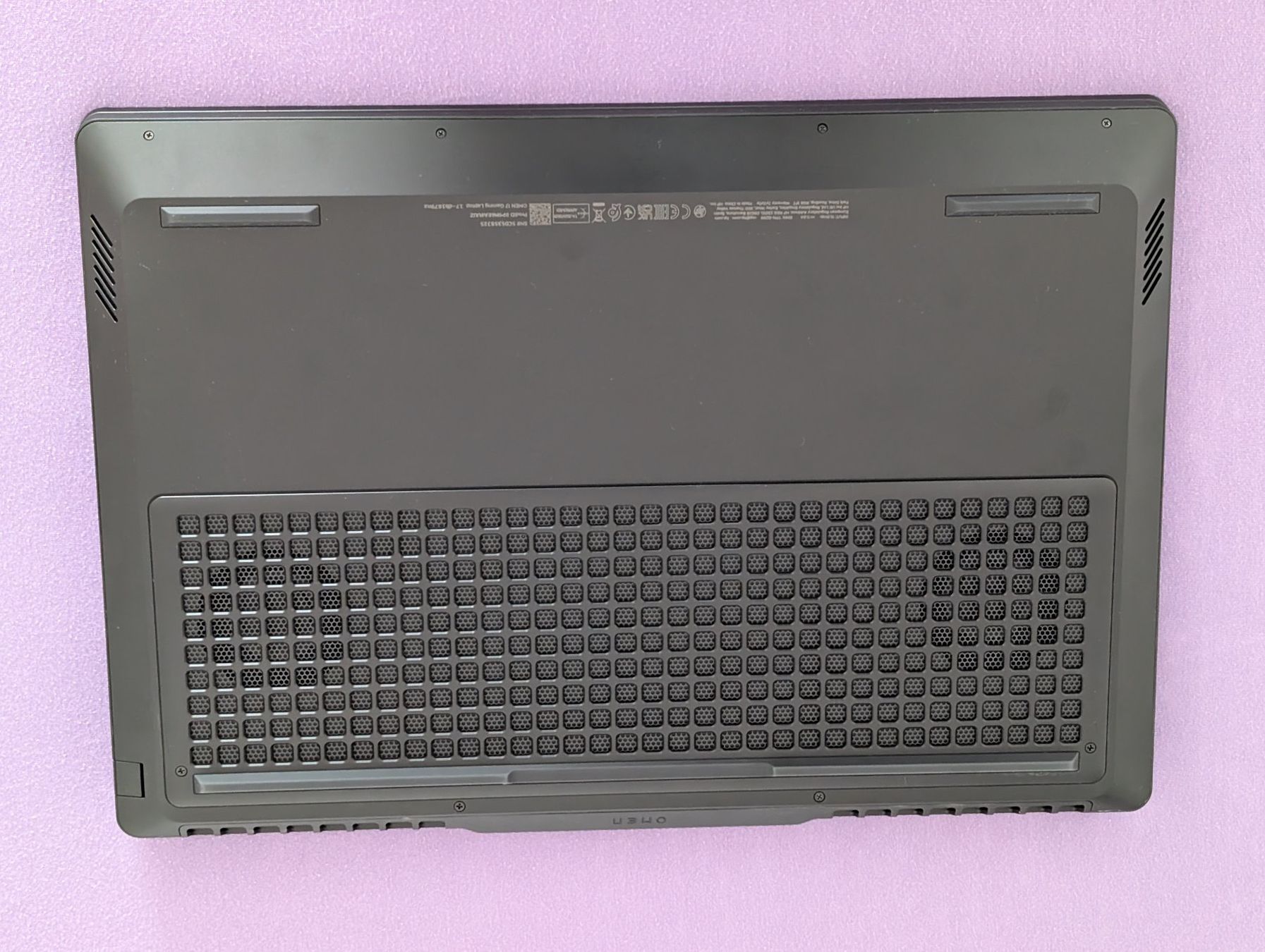 HP OMEN Gaming Laptop 17" QHD RTX5050 24GB 1TB, Ryzen AI 7 (Neu (gemäss ...