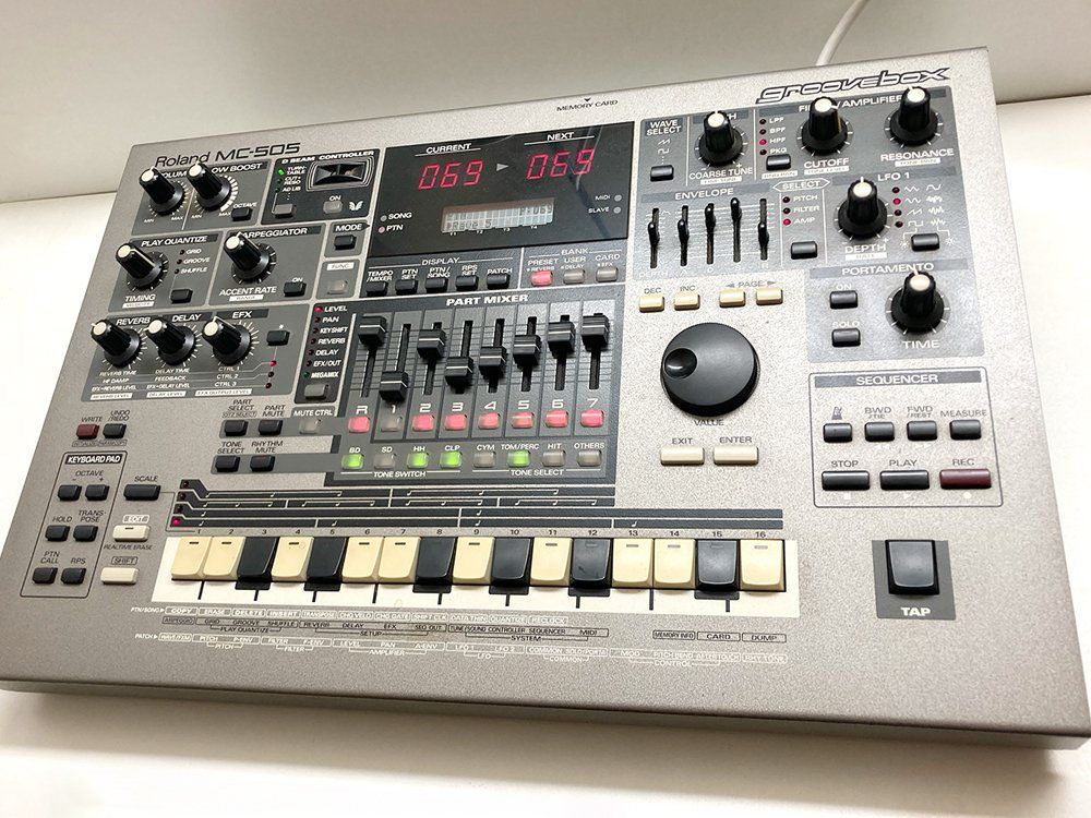 Roland MC-505 Groovebox | Kaufen auf Ricardo