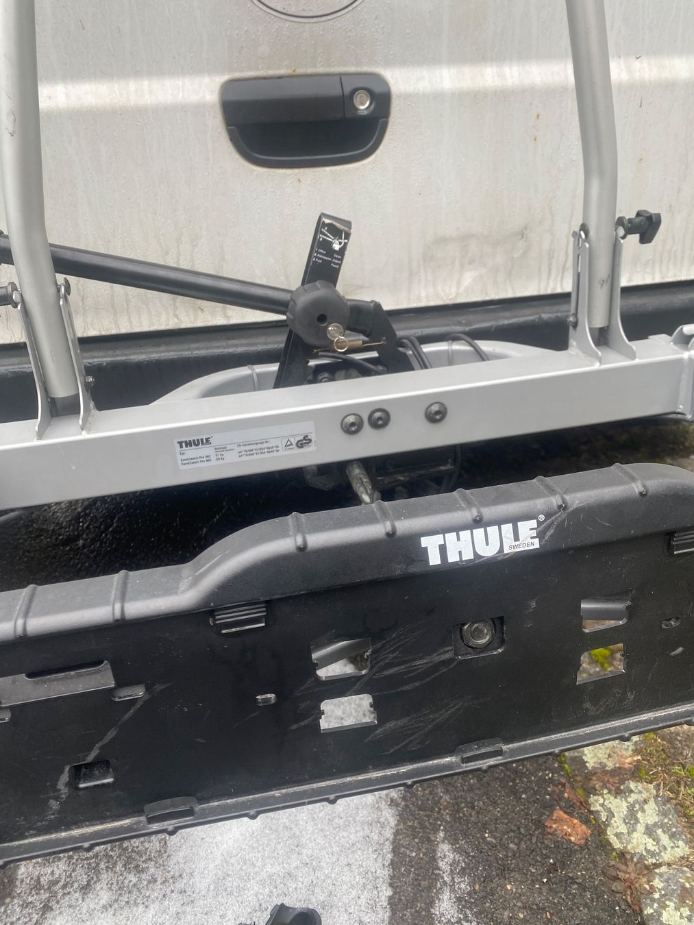 Thule Veloträger für 2 Velos, neuwertig, Winter-Aktion! (Gebraucht) in ...