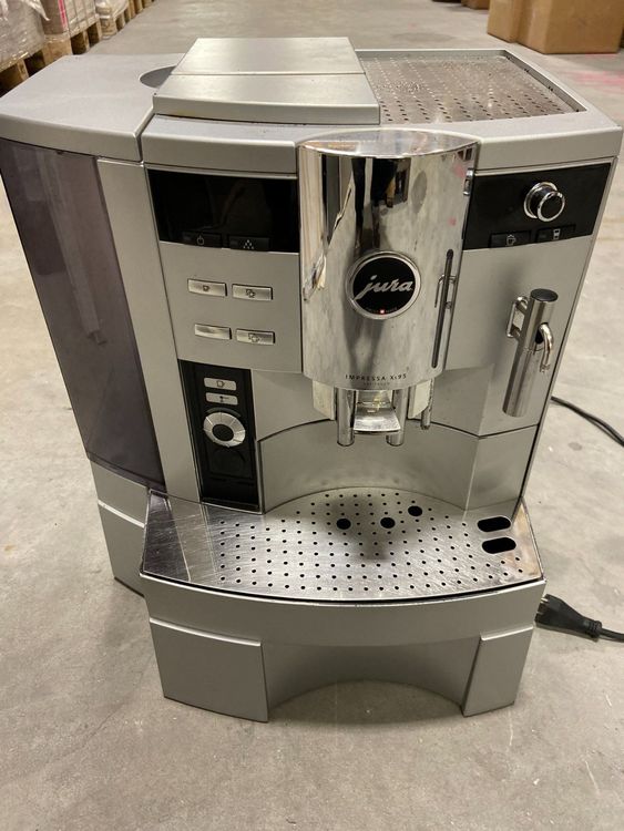 JURA Impressa Type 668 (Défectueux) à pour CHF 171 – retrait uniquement ...