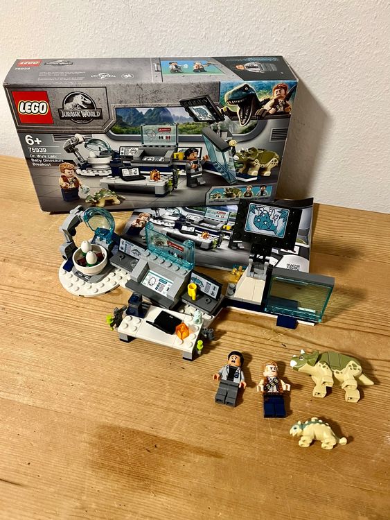 LEGO JURASSIC WORLD 75939 Dr. Wu‘s Lab Baby Dinosaur | Kaufen auf Ricardo