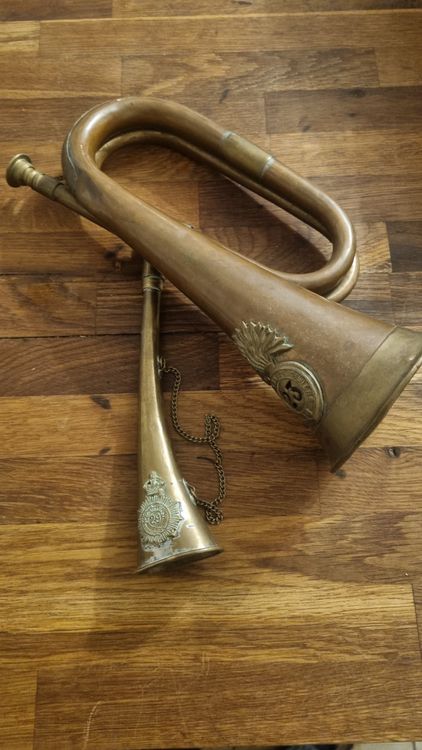 2 Clairon anglais ww1 (Gebraucht) in martigny für CHF 45 – mit Lieferung auf Ricardo kaufen