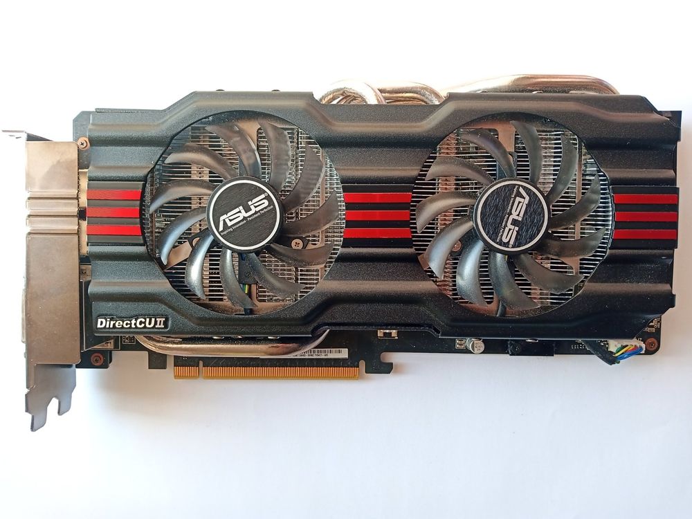 2 cartes GPU Asus DirectCUII | Kaufen auf Ricardo