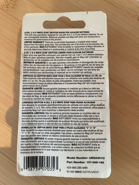 Deux ampoules Mag-Lite pour Lampe 4-Cell C & D (Neuf (Voir description ...
