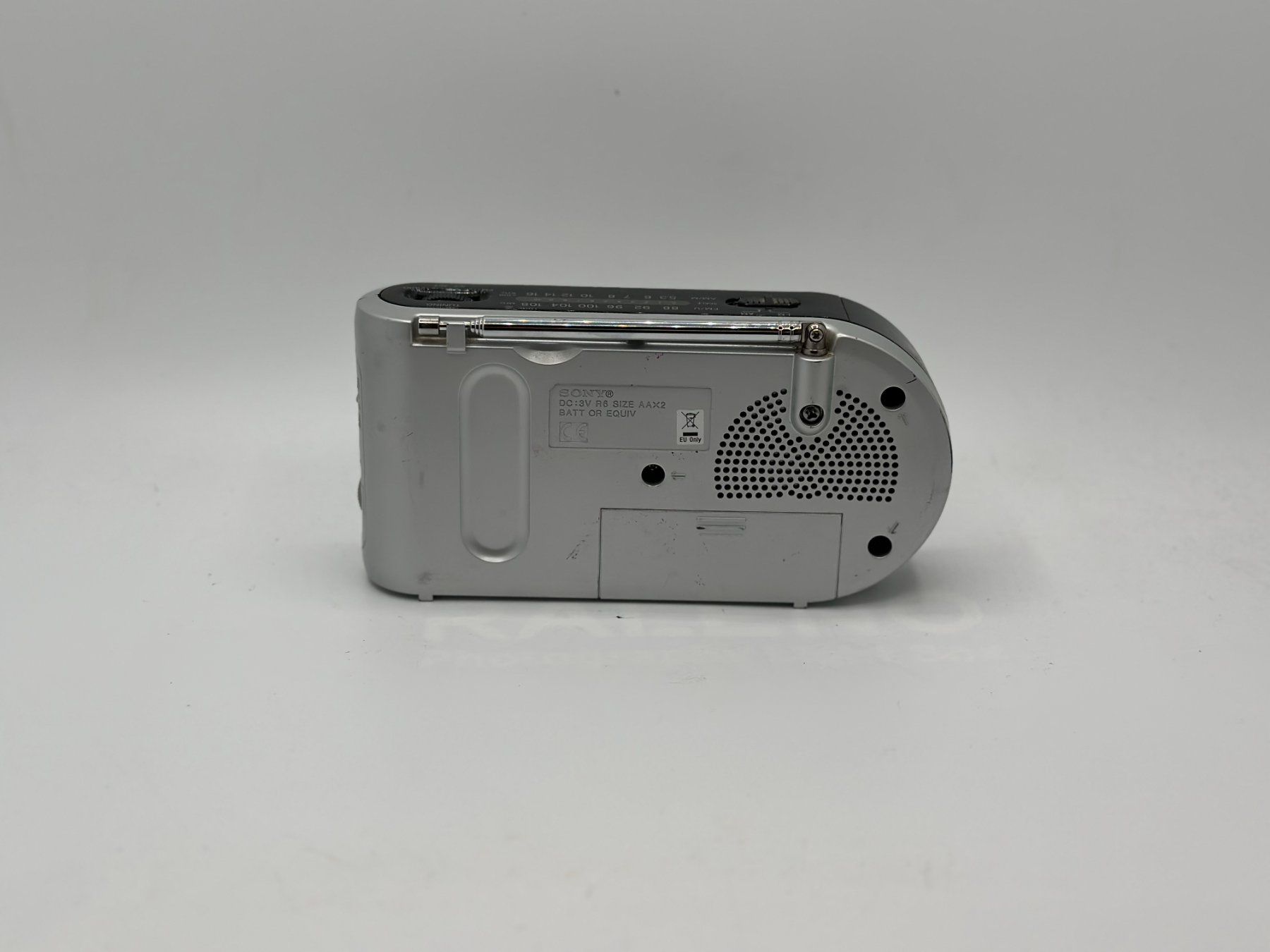 RADIO Vintage Sony ICF-304 +Test OK ! FM/Transistor/Portable (D ...