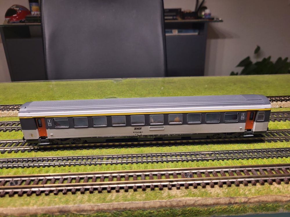 Roco SNCF 50 87-10-77 207-2 1.Kl. Personenwagen AC | Kaufen auf Ricardo