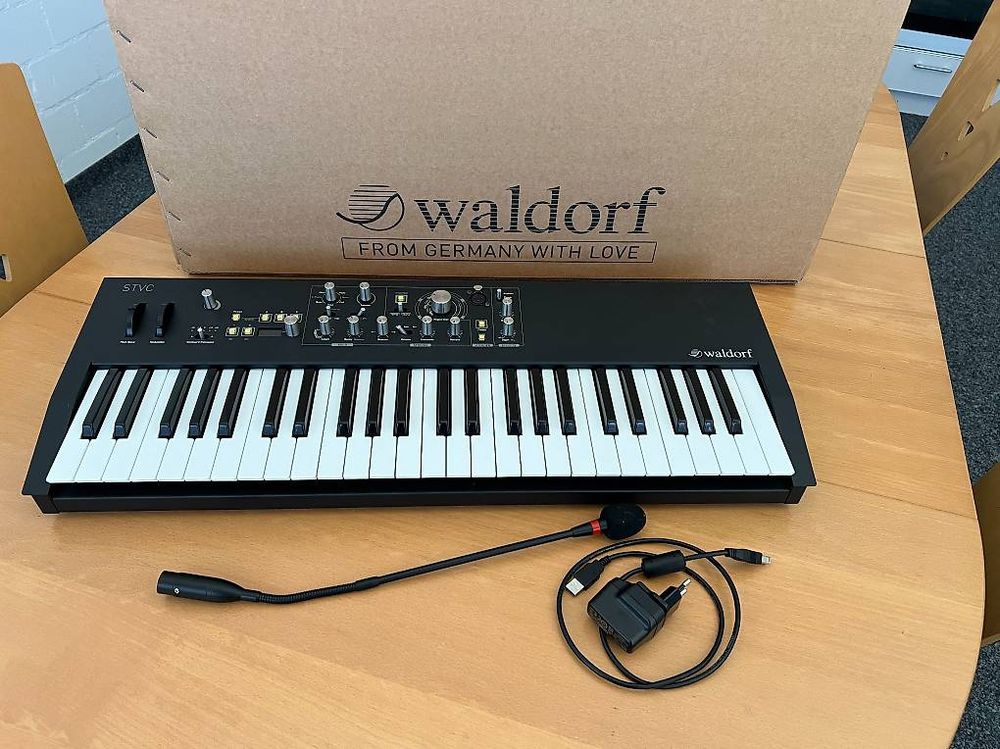 Waldorf STVC (String/Vocoder) neuwertig (Neu (gemäss Beschreibung)) in ...