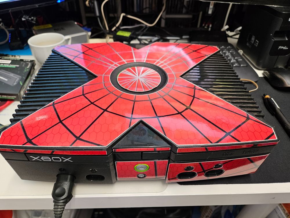 Xbox Konsole Sp. Design + 2 Contr. + 6 Spiele + HDTV Adapt. (Gebraucht ...