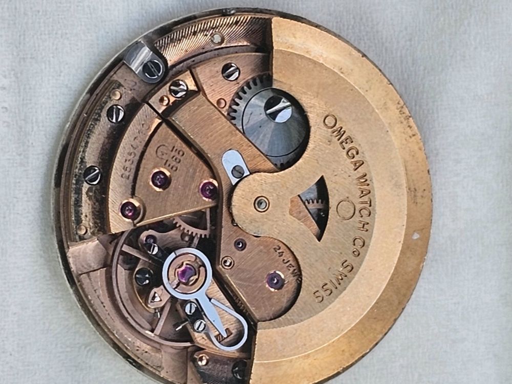 Omega 565 Uhrwerk Automatik mit Zifferblatt (Gebraucht) in Bassersdorf ...